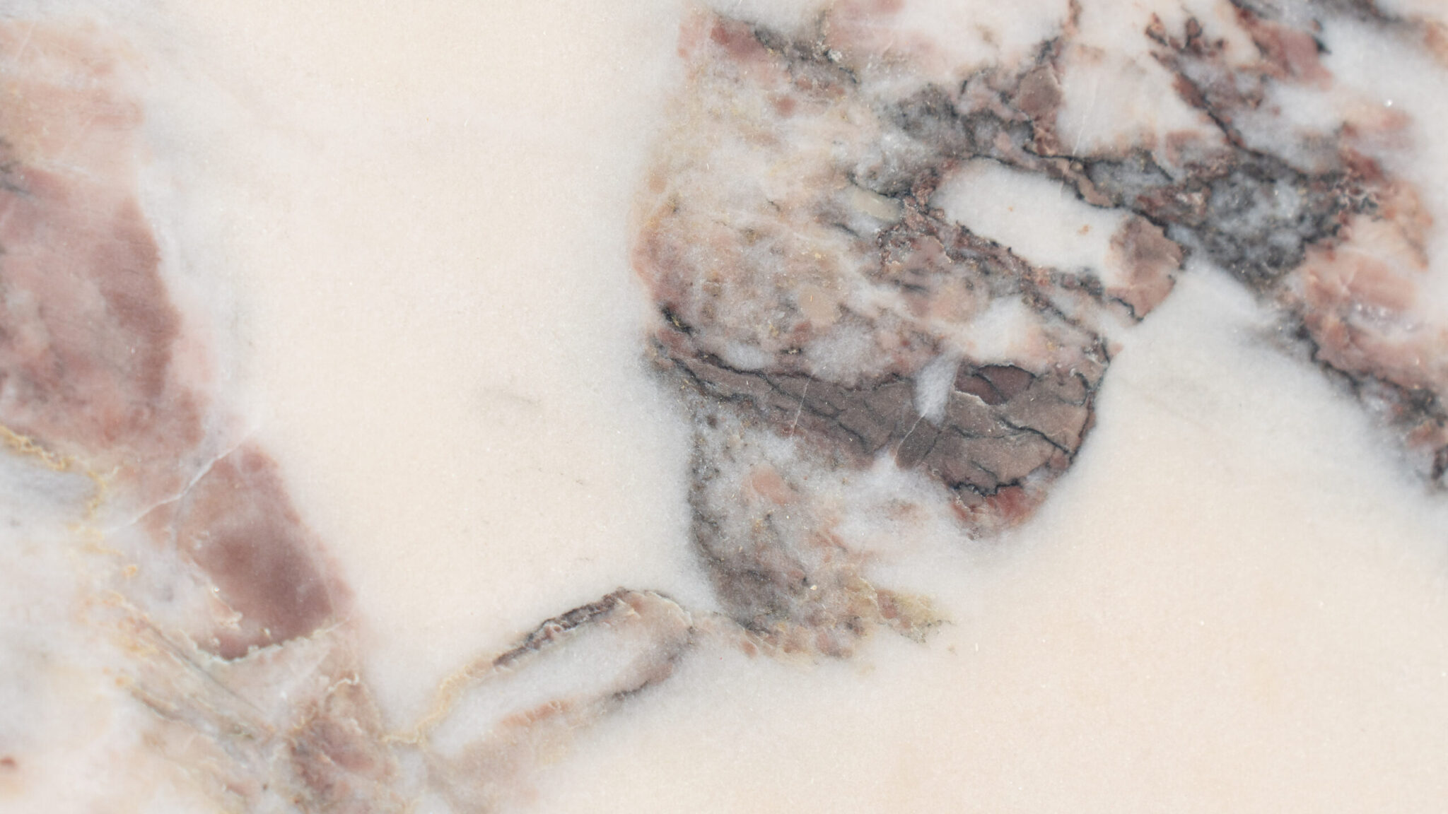 Calacatta Onyx – CAVA SURFACES